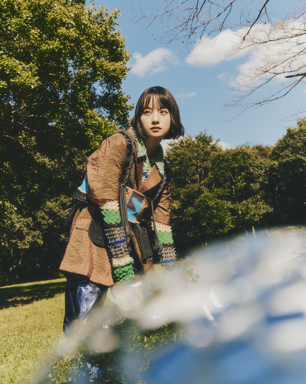 TOMOOの新作『DEAR MYSTERIES』リリース決定&収録曲発表 “Ginger”の武道館ライブ映像公開、前作『TWO MOON』のLP化も | Mikiki by TOWER RECORDS