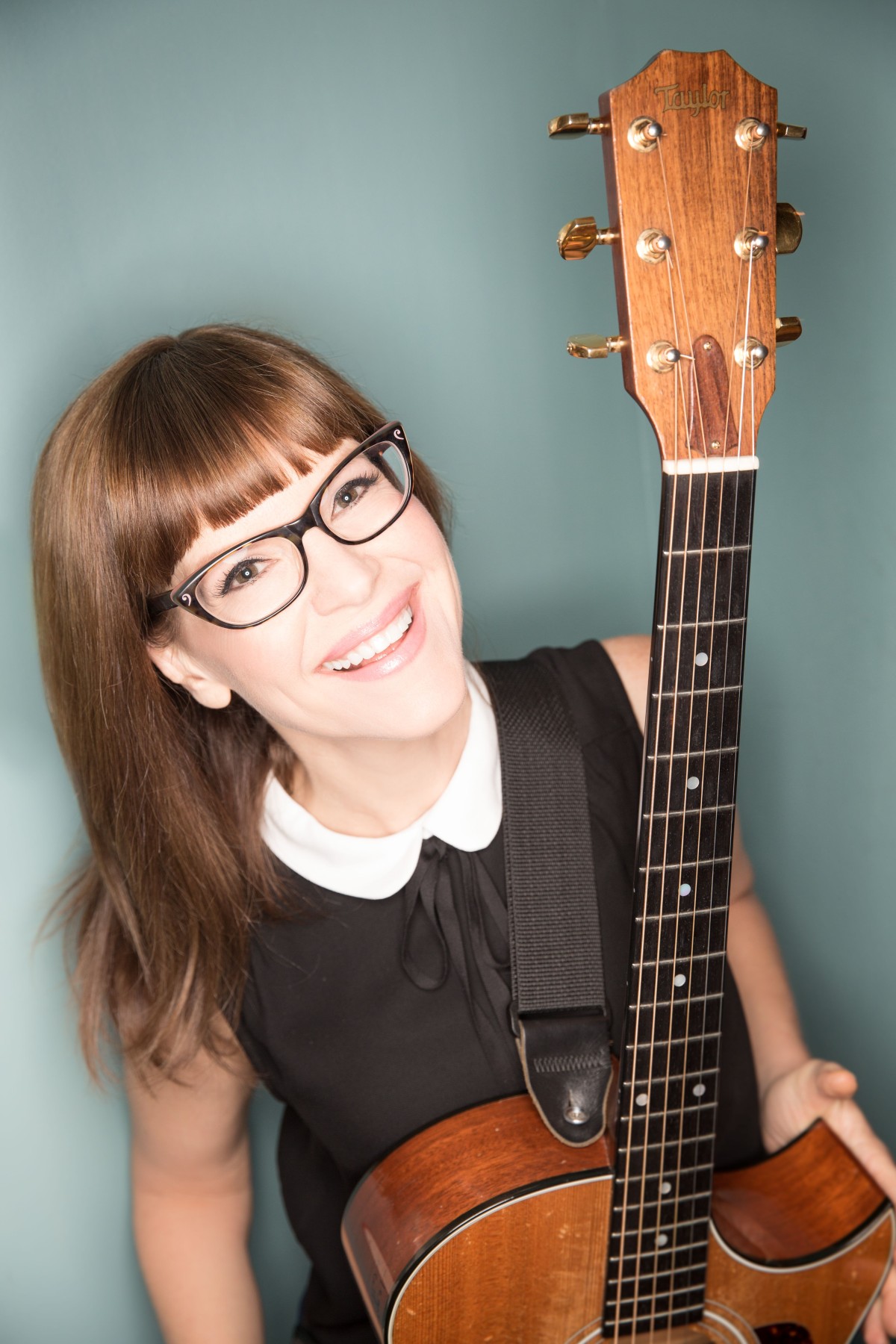 リサ・ローブ（Lisa Loeb）が新作『A Simple Trick To Happiness』を携え、Billboard Liveで来日 ...