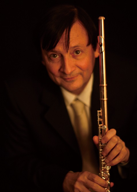 トーマ・プレヴォ（Thomas Prevost）、仏流派フルートの名手が語る初CD 『シューベルト：「しぼめる花」の主題による序奏と変奏曲 ...
