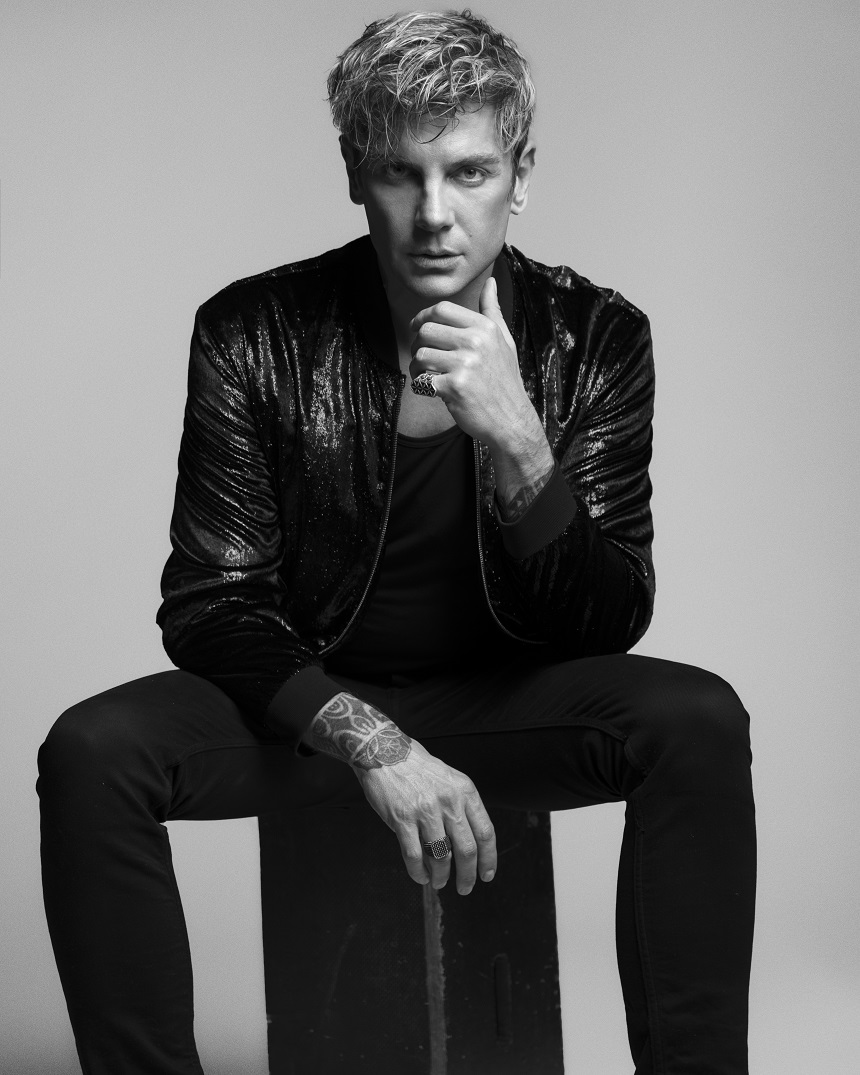 マキシム（MAKSIM）のビルボードライブツアーは心揺さぶるステージに クロスオーバーピアニストの多面的な魅力に迫る | Mikiki by ...