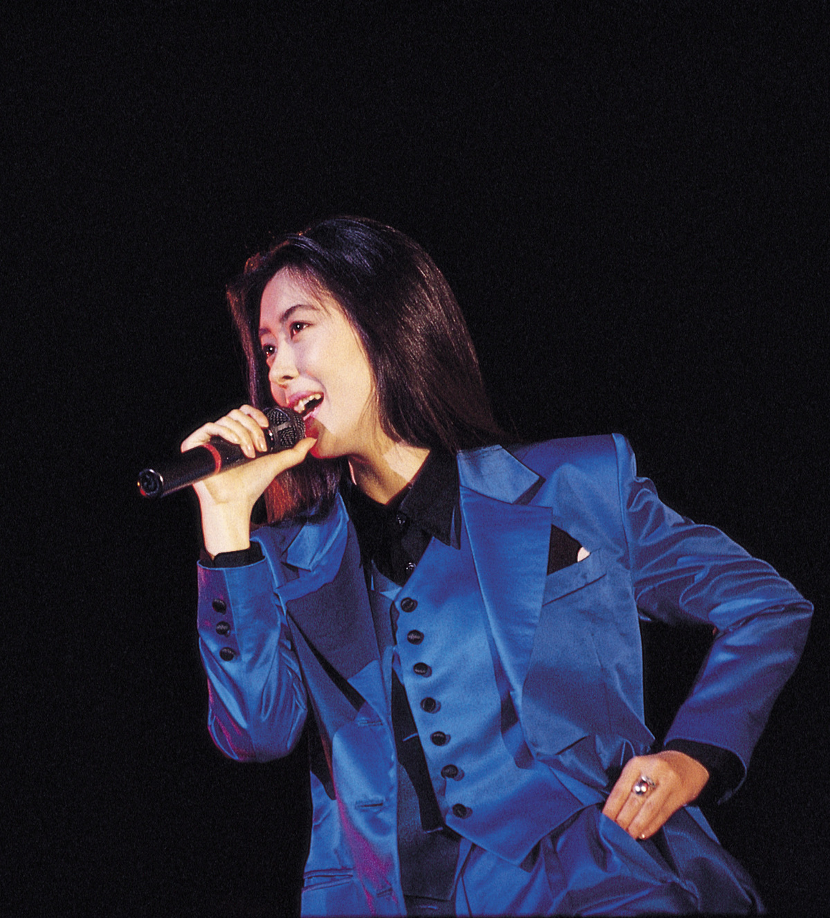 中山美穂の89、93年伝説のコンサートがNHK BSにて高画質、高解像度リマスター映像でオンエア! | Mikiki by TOWER RECORDS