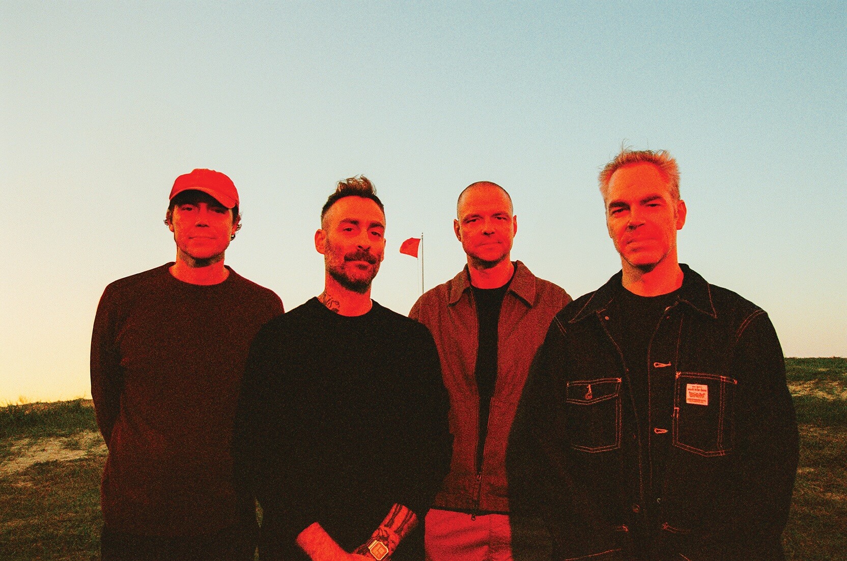 アメリカン・フットボール（American Football）が自由に羽ばたいた新作『LP4』 マイク・キンセラが制作秘話とフジロック出演を ...