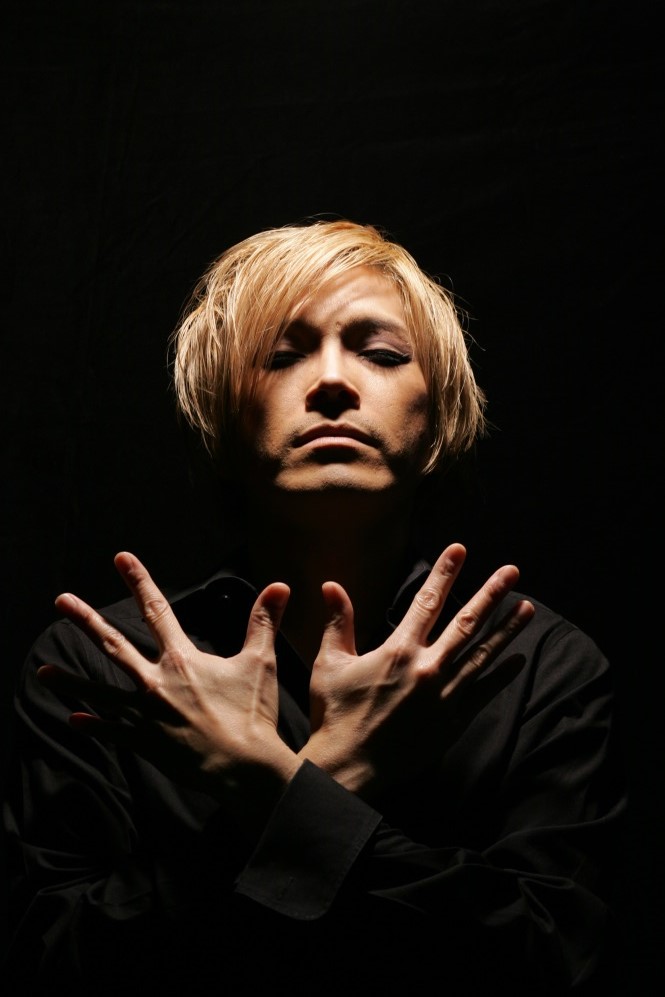 ROLLYが語るクイーン、ボヘミアン・ラプソディ、そしてロック・ドリームの時代 | Mikiki